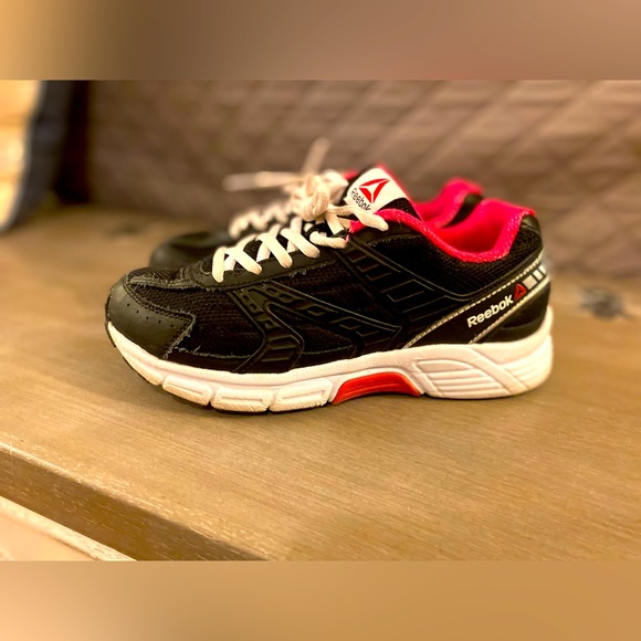 Reebok | Shoes | Reebok Cruiser Memory Tech Premier Comfort Running ...